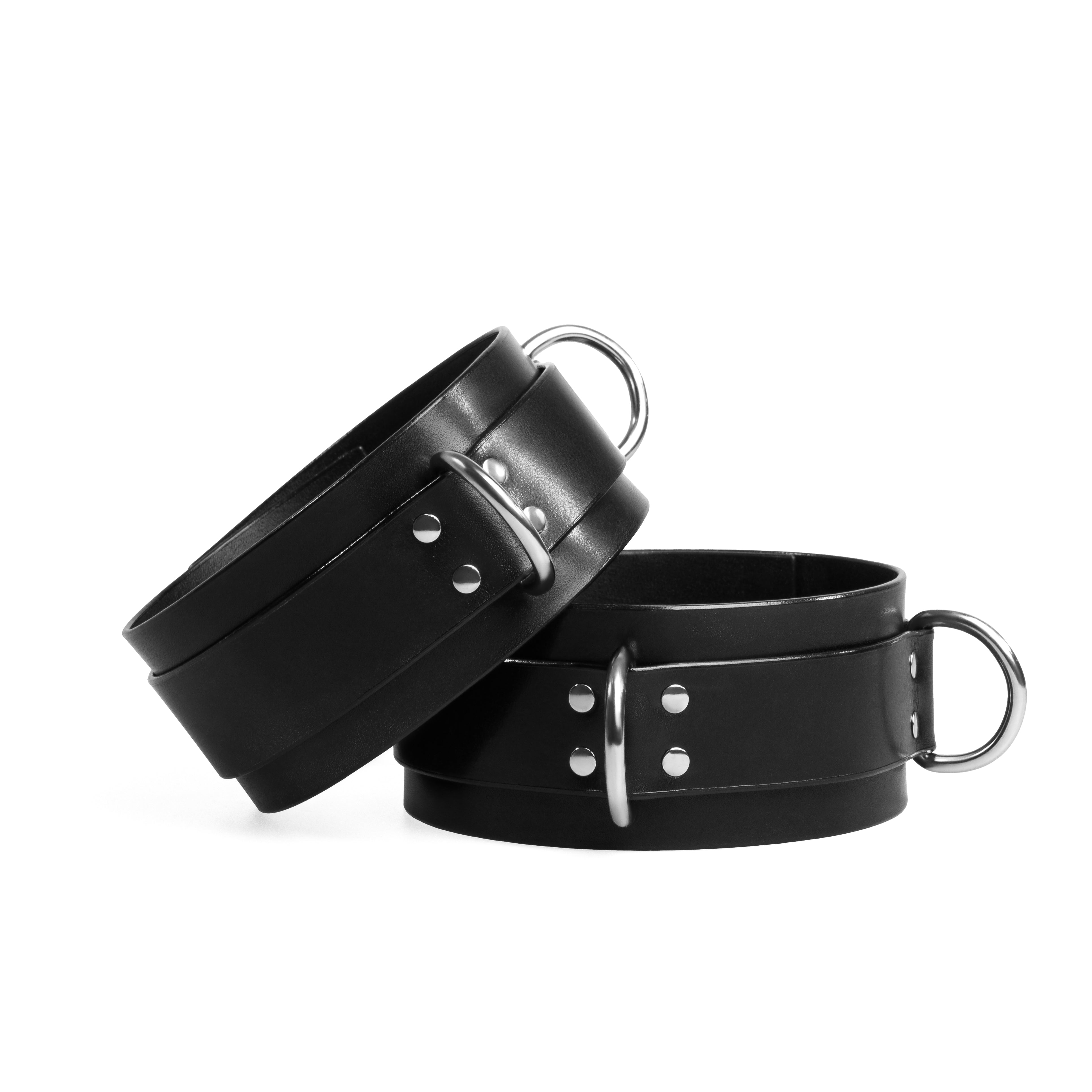 Leather Thigh Cuffs – BDSM Restraints for Legs | RE:STRICT – Restrict